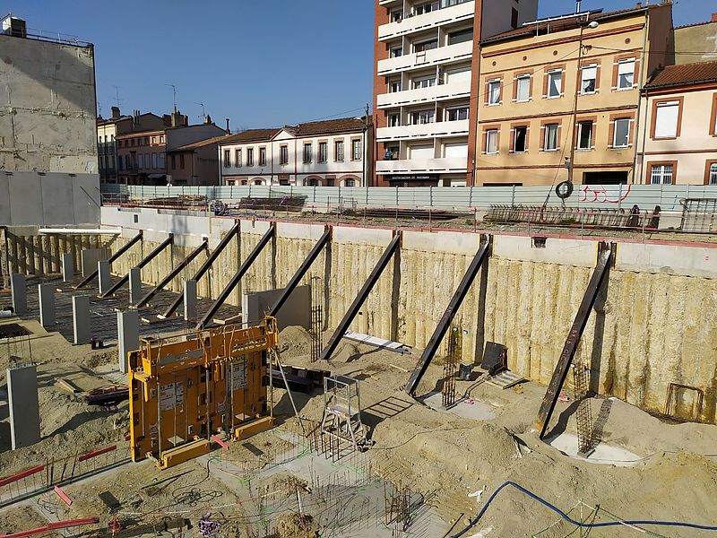 Cité Internationale des Chercheurs - Toulouse (31) - Parois de pieux ...
